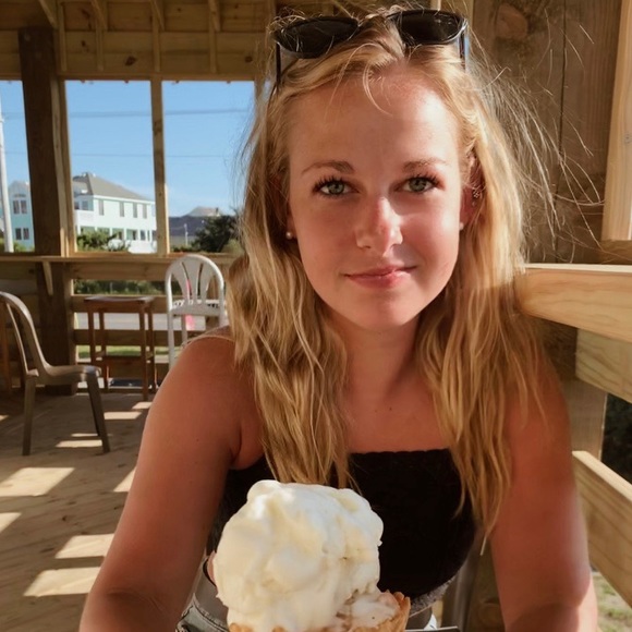 Shaelyn's Closet (@shaelynhalter) | Poshmark